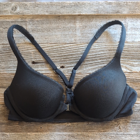 Victoria's Secret | Intimates & Sleepwear | Vs Front Close Bra 34b ...